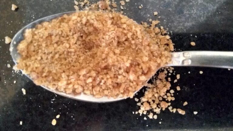 10 Wonder Benefits and Uses of Hing for Beauty and Health